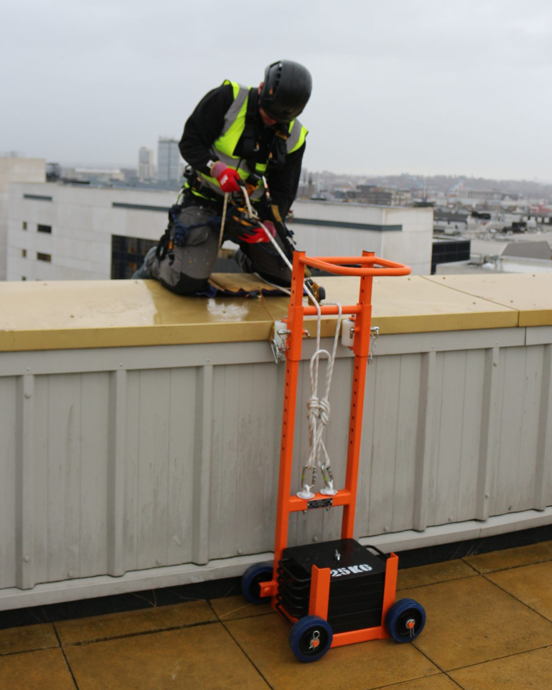 Davit Arm Systems UK | Façade Access Design & Safety | Heightsafe